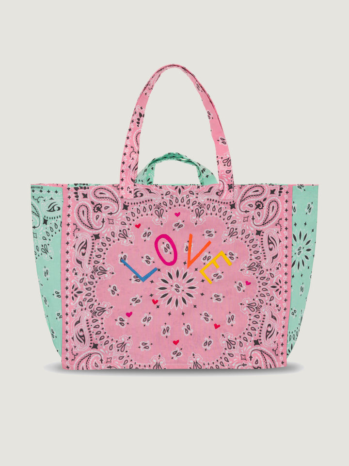 Grands sacs cabas femme : originaux et brodés main