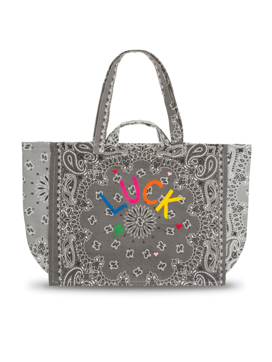 Grands sacs cabas femme : originaux et brodés main